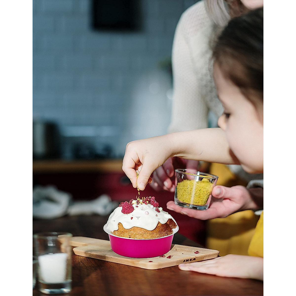 All In One Foil Liners, Yuiviot Aluminum Baking Cups with Lids 60Pack, 4-Inch 5oz Foil Cupcake and Muffin Liner, 60 Cups and 60 Lids(4 Types In 1 Package) for Ramekin, Pie, Cupcake Holder Tin Pan