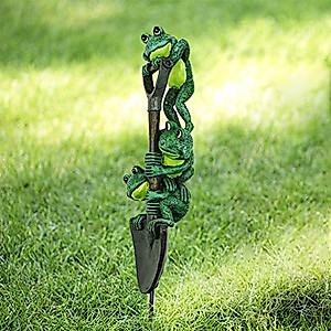 Dreamseden Frog Garden Statue Lawn Ornament Decor, 3 Cute Frogs Figurines on a Shovel, Fairy Outdoor Patio Yard Decorations