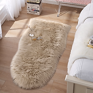 Small Faux Fur Rug 2x4 ft Ultra Soft Sheepskin Rug Chair Sofa Cover Seat Pad, Beige Fluffy Shag Rug for Bedroom Nursery Kids Room, Luxury Shaggy Rug Fuzzy Plush Floor Carpets