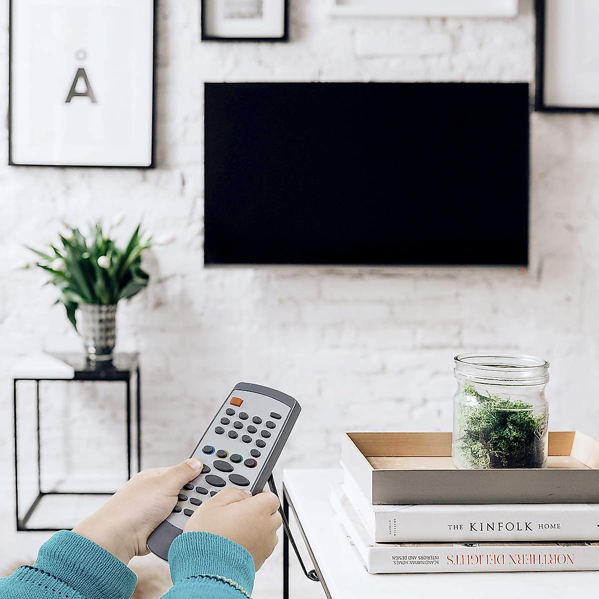 I3C 1.5M/4.9Ft Retractable Remote Control Tether, Remote Leash, Remote Cord, Remote Control Security Lock for TV, DVD, Game Console, Tablets