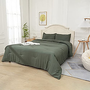 Hiverson Essentials Emerald Green Comforter Twin Size, Modern Bedding Set for Girls/Women, Cute Soft & Lightweight Chic Microfiber Bed Sets, 2pc- 1 Comforter & 1 Pillowcase (66x90 Inches)