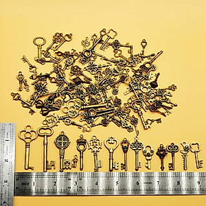 CHuangQi 125pcs/6oz Vintage Skeleton Keys Set, Steampunk Key Necklace, Antique Bronze Charms Pendants, DIY Handcrafts Jewelry Making, Wedding & Birthday Party Favors