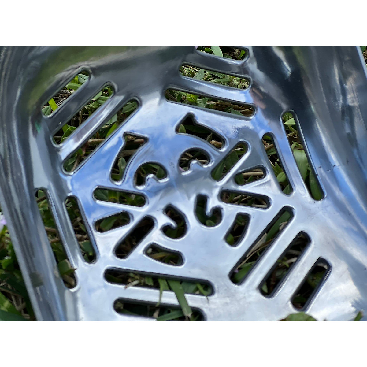 Felix & Fido Mighty Scoop Cat Litter Scoop – All Metal Scoops for Kitty Litter Boxes – Sifter, Deep Shovel, Solid Core – Corrosion Resistant Litter Box Cleaner 13 x 5.6 x 1.6 in.