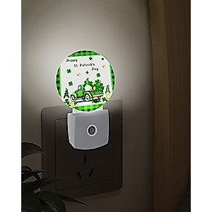 Night Light Plug into Wall, LED Nightlights St. Patrick's Day Green Truck Gnome Shamrock Linen Small Nightlight Auto Dusk-to-Dawn Sensor Lamp LED Night Lights for Kid's Bedroom, Bathroom