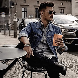 ULTRGEE Hip Flask, Leakproof Flasks [8oz] with 2 Cups & Funnel, Men’s Gift Flask for Whisky Liquor Spirits Adopted Stainless Steel & Cork PU Leather