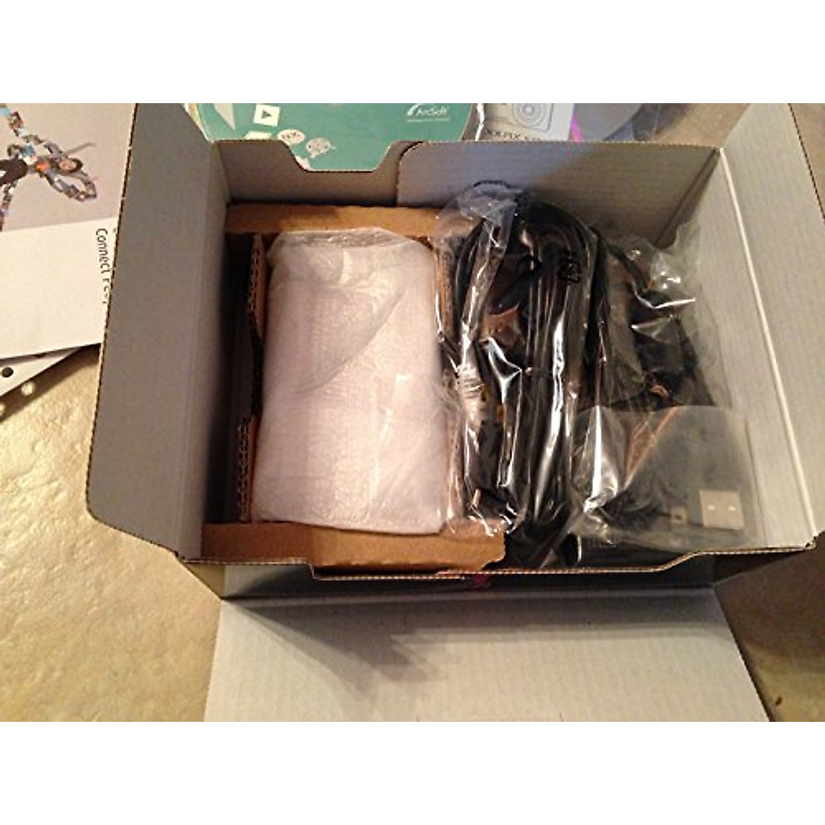 Nikon Coolpix S3200 16.0 Mp 6X Wide Optical Zoom Digital Camera (Silver)