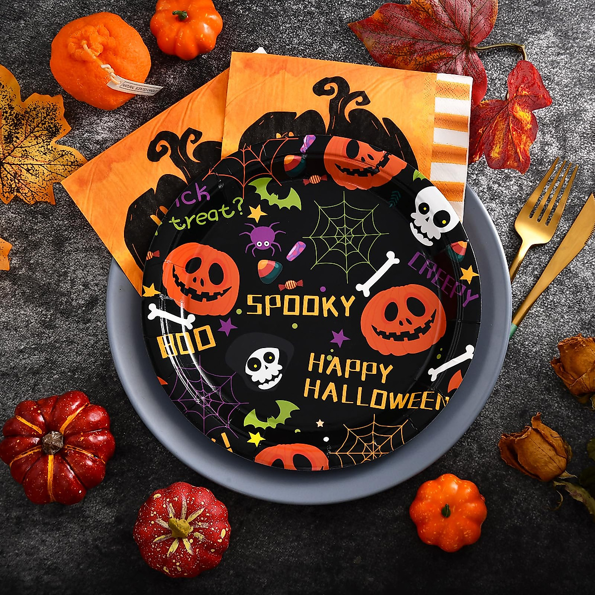 JASSEWRLY 30 Pcs Halloween Paper Plates, Halloween Party Plates Halloween Pumpkin Paper Plates Halloween Dessert Plates, Halloween Disposable Plates Halloween Birthday Plates Party Supplies Tableware
