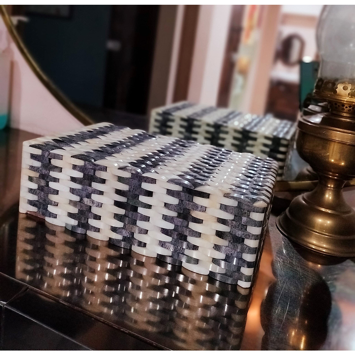 Decorative Inlay & Wooden Engraved Art Keepsake Box Storage For Jewelry Hand Finished White and Gray Mat Pattern Keepsake Oraganizer Rectangular Shape Bone Inlay Beautiful Home Décor & Table Décor