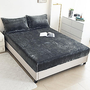 YIYEA Plush Fitted Sheet Twin Size, Ultra Soft Shaggy Fleece Twin Fitted Sheet, Fluffy Faux Fur 16" Deep Pocket Flannel Fitted Sheet for Fall Winter and Spring, 1 Pack Fitted Sheet Only