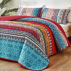 Boho Quilt Set Queen Size, Bohemian Red Strip 3 Pieces Bedspread Set Lightweight Microfiber All Season Christmas Bedding Coverlet Set for Queen Bed (96"x90")