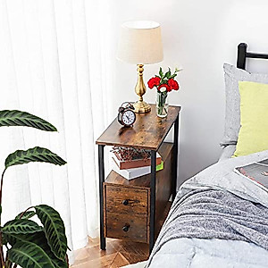 HOOBRO End Table, Narrow Chairside Table with Drawer and Open Storage Shelf, Nightstand for Small Spaces, Stable and Sturdy Construction, Wood Look Accent Furniture, Rustic Brown and Black BF548BZ01G2