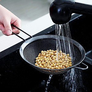 Kyraton Black Fine Mesh Strainer 3 Pieces Set, Flour Sifter For Baking, Stainless Steel Clander, Matcha Tea Strainer, Gravy Separator, Stasher Sieve Pasta Strainers