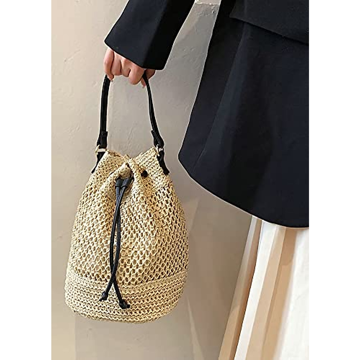 Obosoyo Women Straw Bucket Bags Drawstring Beach Bag Handwoven Crochet Tassel Purse Bohemian Shoulder Handbag