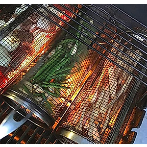 Rolling Grilling Basket - Rolling Grilling Basket for Outdoor Grilling, Round Stainless Steel Grilling Mesh, Camping Grill for Grilling Meat, Vegetables, Chips, Fish - Multipurpose Grilling Accessories (1 Piece)