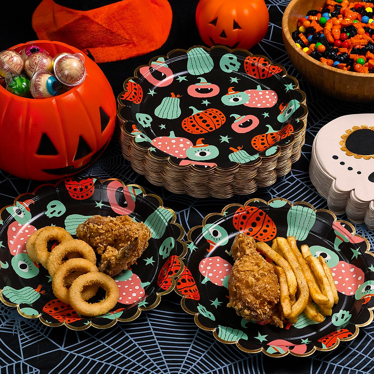 Confettiville Halloween Paper Plates, 50-Count Disposable Halloween Dinner Plates, Scalloped, Party Supplies, Funky Pumpkins, Black