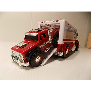 Hess Toy Truck 2020 Ambulance and Rescue