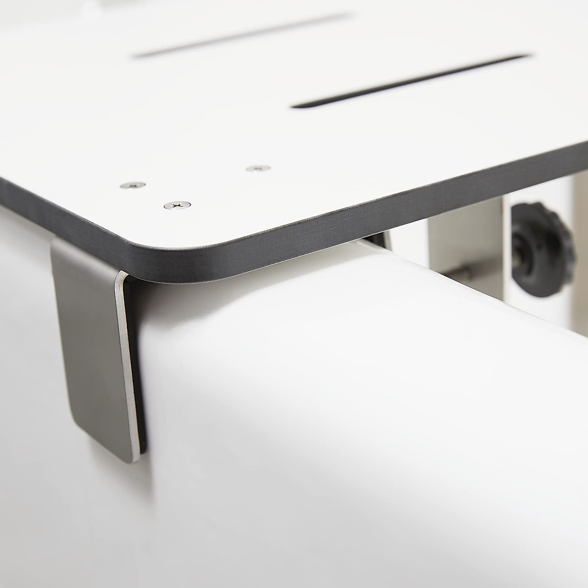 Redondo 26.5-inch x 16-inch White Phenolic Portable Tub Seat for Adults with Adjustable Legs and Dual Clamps