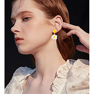 ANDPAI Chic Funny Cute 14k Gold Enamel Fried Egg Stud Earring Poached Egg Dangle Drop Earrings for Women Lover Kitchen Cooking Statement Jewelry Gifts (White)