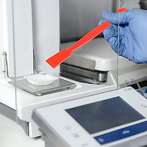 Scicalife 15pcs Plastic Lab Spoon Spatula Micro Double Ended Long Laboratory Sampling Spoon Mixing Spatula for Medicine Powders Gel Cap Filler Capsule Filler 210mm