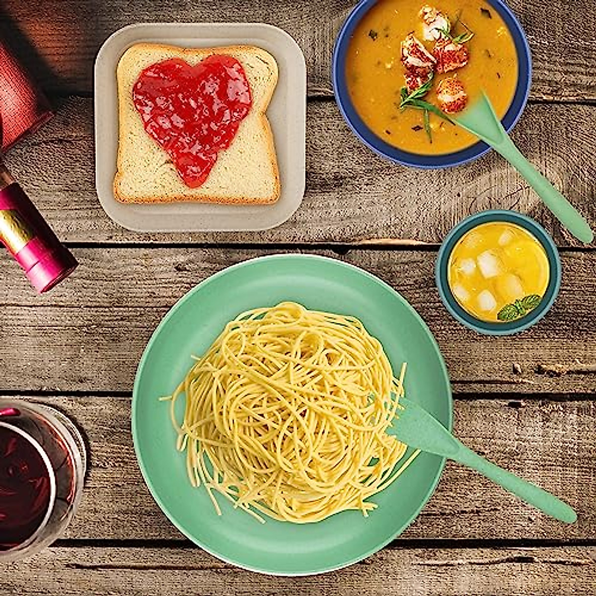 42-Piece Wheat Straw Dinnerware Set, Plastic Dinnerware Set, Plates, Dishes, Bowls, Cups, Cutlery Set, Service for 6, Lightweight Unbreakable Plates and Bowls Sets, Dishwasher Microwave Safe