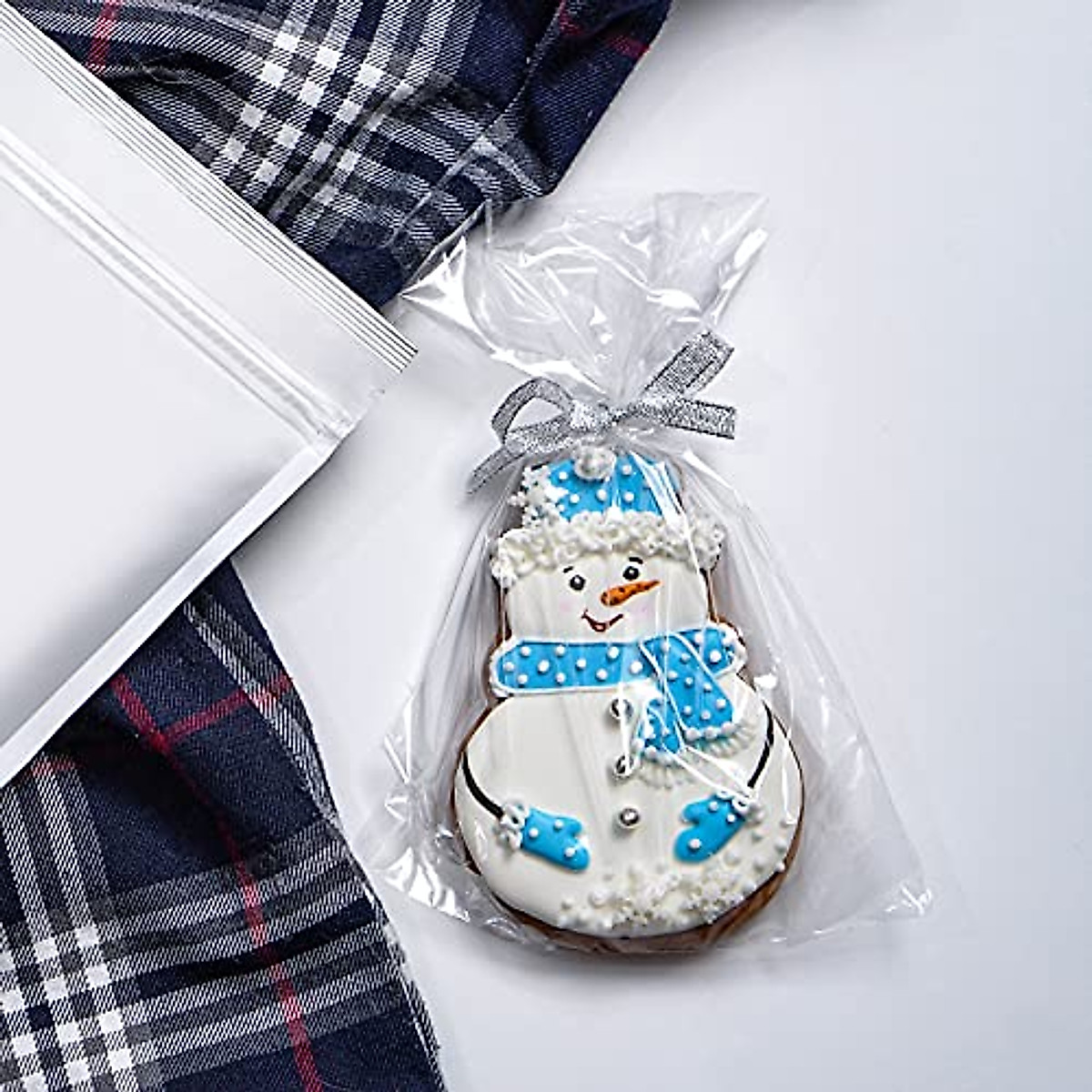 Yotelab Cellophane Treat Bags, 6x9 Inches Clear Cellophane Bags With Twist Ties