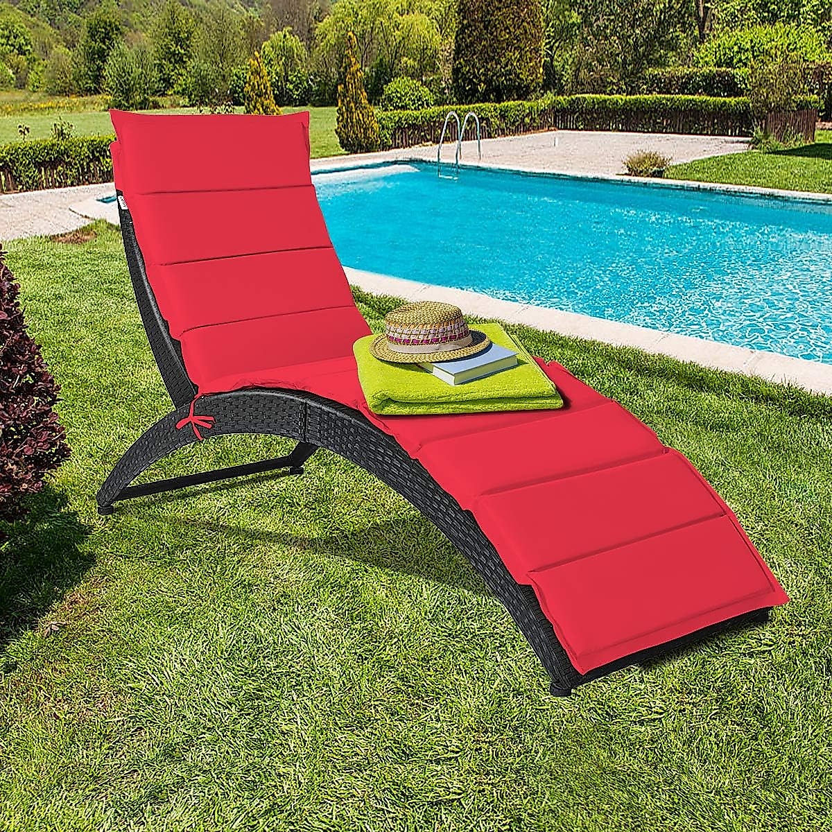 DORTALA Foldable Patio Lounge Chair, Outdoor Rattan Wicker Chaise with Cushion for Backyard Garden Lawn Balcony Poolside, Red
