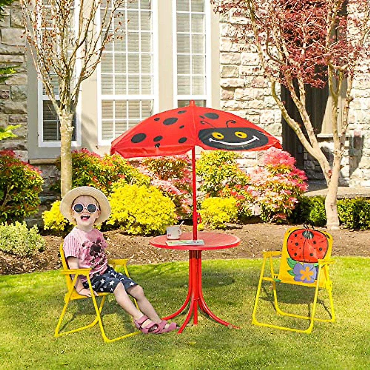 Outsunny Kids Table and Chair Set, Outdoor Folding Garden Furniture, Picnic Table for Patio Backyard, with Ladybug Pattern, Removable & Height Adjustable Sun Umbrella, Aged 3-6 Years Old, Red
