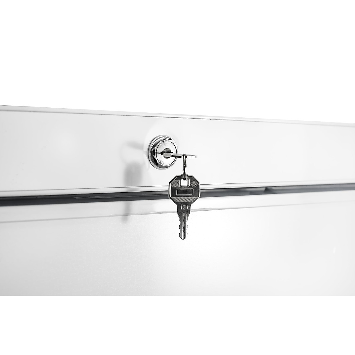 KoolMore KM-RIF-1D17C-WH 30 in. Commercial Auto-Defrost Reach-in Freezer, 21 Cu. Ft. ETL Listed in White