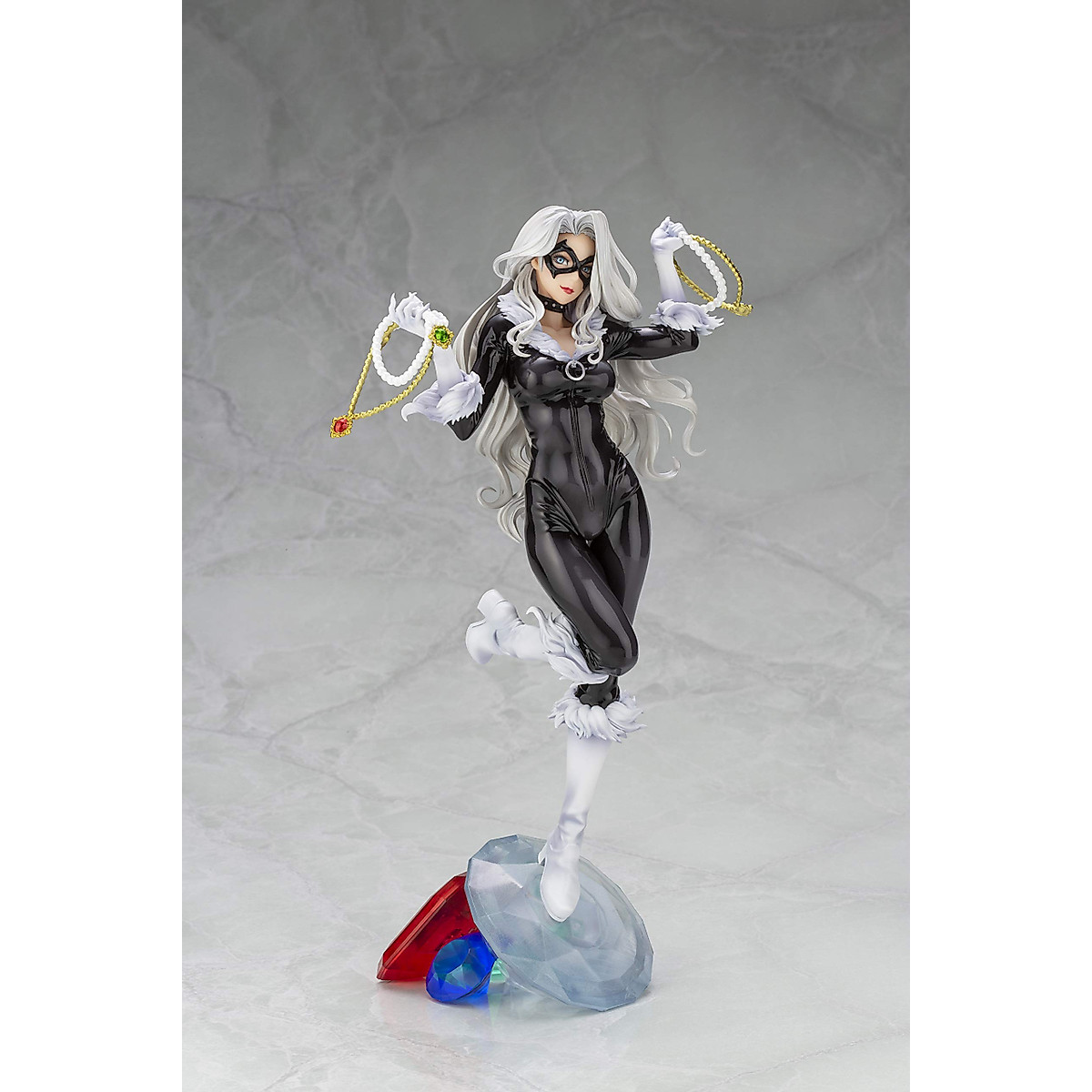 Marvel's Black Cat (Steals Your Heart Version) Bishoujo Statue, Multicolor