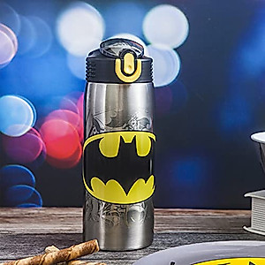 Zak Designs DC Comics Dinnerware 3 Piece Set Includes Plate, Bowl, and Water Bottle, Non-BPA, Made of Durable Material and Perfect for Fans (18/8 Stainless Steel, Batman)