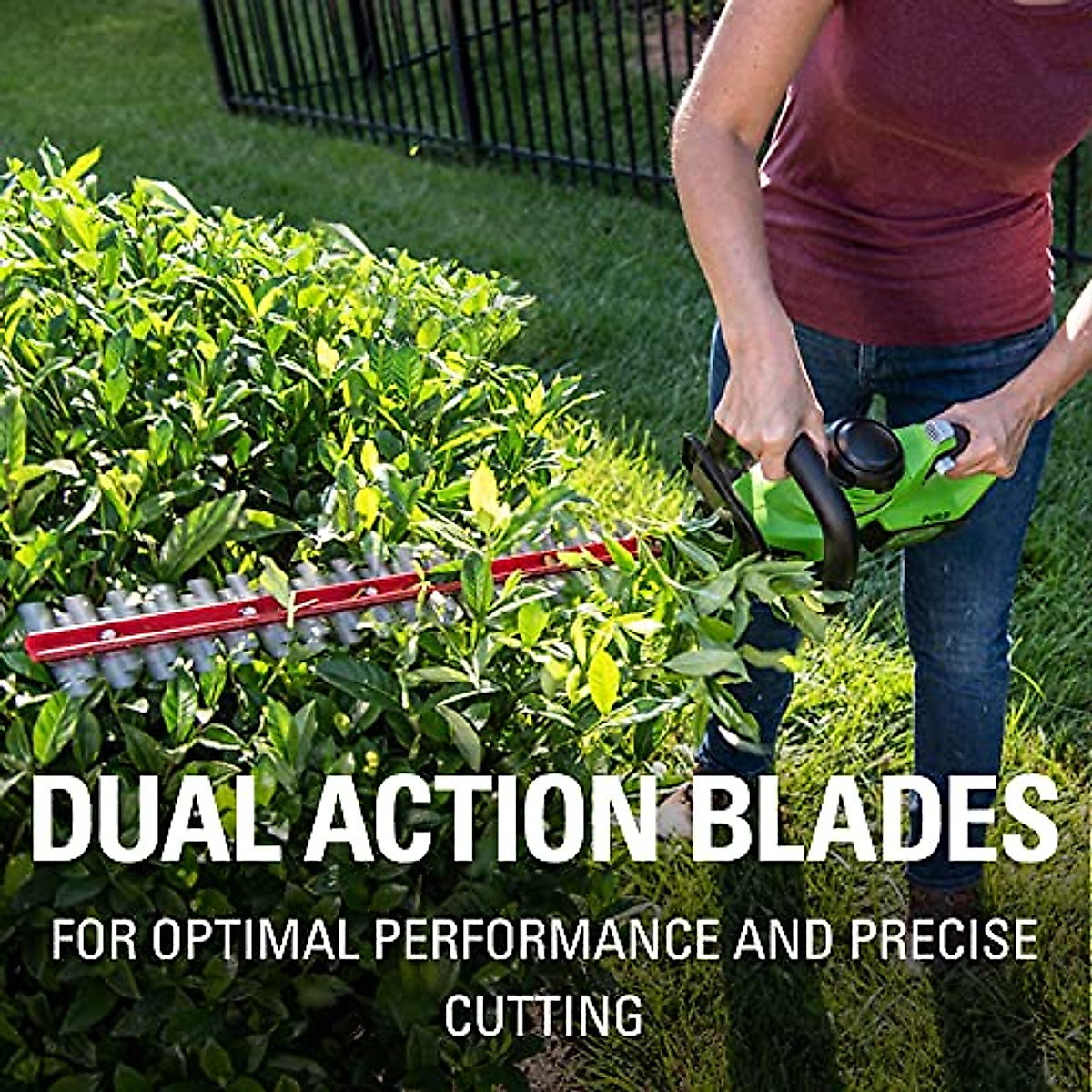 Greenworks 24V 22" Cordless Laser Cut Hedge Trimmer, 4.0Ah USB Battery and Charger Included