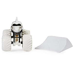 Monster Jam, Official Megalodon Monster Truck, Die-Cast Vehicle, Max Contrast Series, 1:64 Scale, Kids Toys for Boys Ages 3 and up