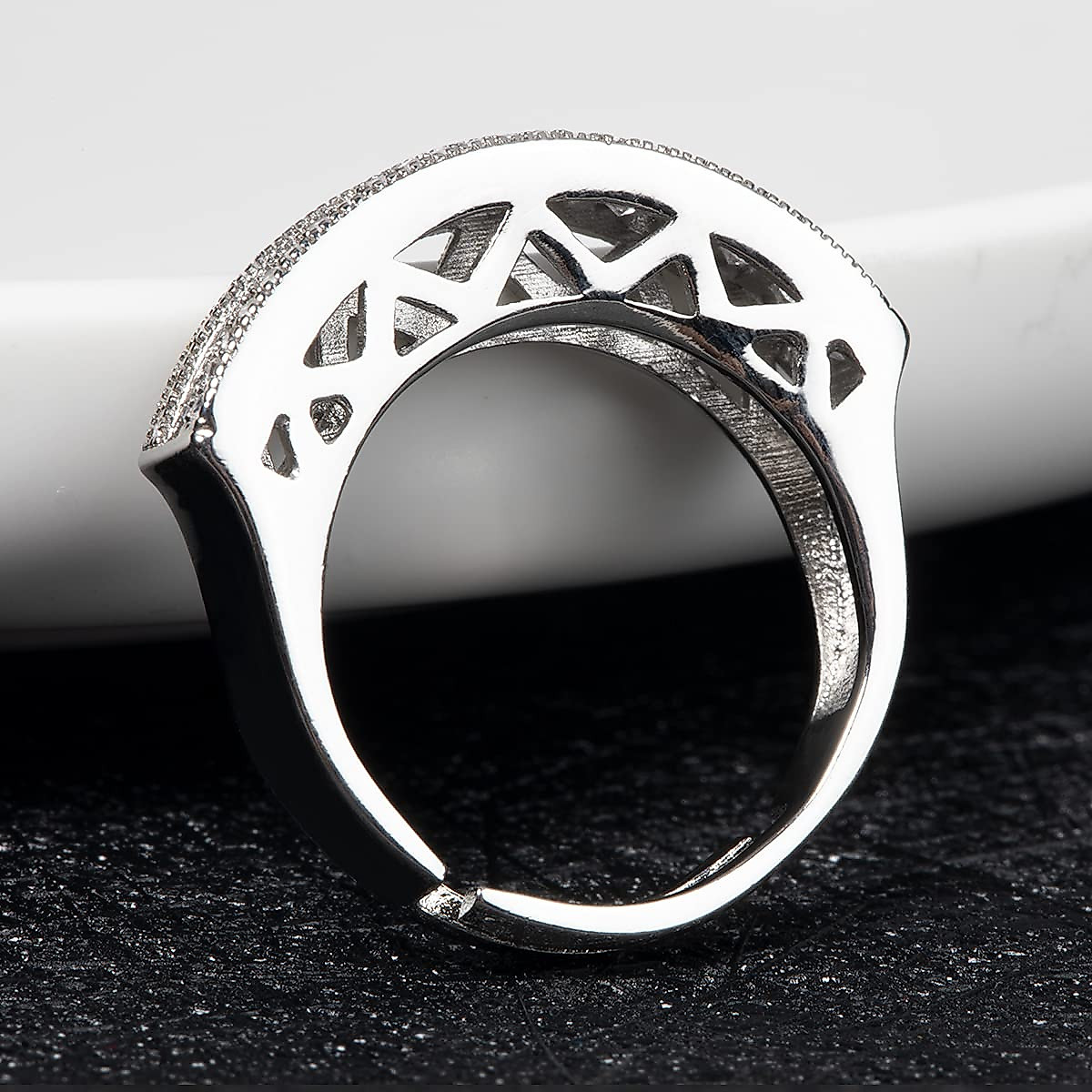 Mozume Cubic Zirconia Engagement Ring Eternity CZ Wedding Anniversary Band For Women Size 7