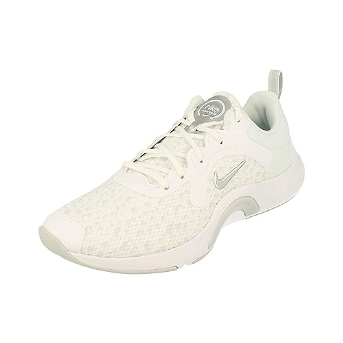 NIKE Women's Sneaker, White Metallic Platinum 101, 9