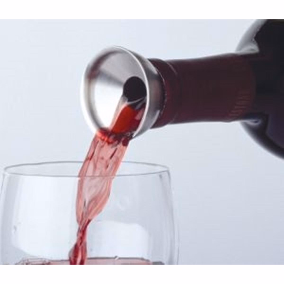 Franmara Brushed Stainless Steel Chrome Finish Design Bottle Dripless Pourer