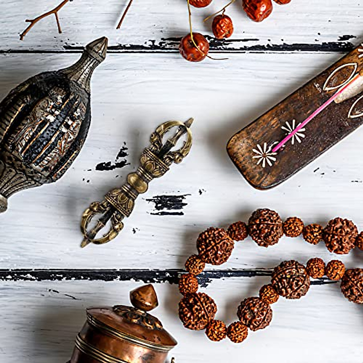 Homoyoyo Buddhist Dorje Vajra Pestle Brass Craft Ornament Retro Antique Buddha Pendant Charms for DIY Keychain Car Decor Buddhism Supplies