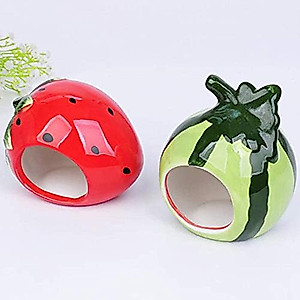 Cool Hamster House Hideout Ceramics Strawberry Shape Bed Cute Small Animal Pet Squirrel Hedgehog Chinchilla Nest Hamster Cage Accessories