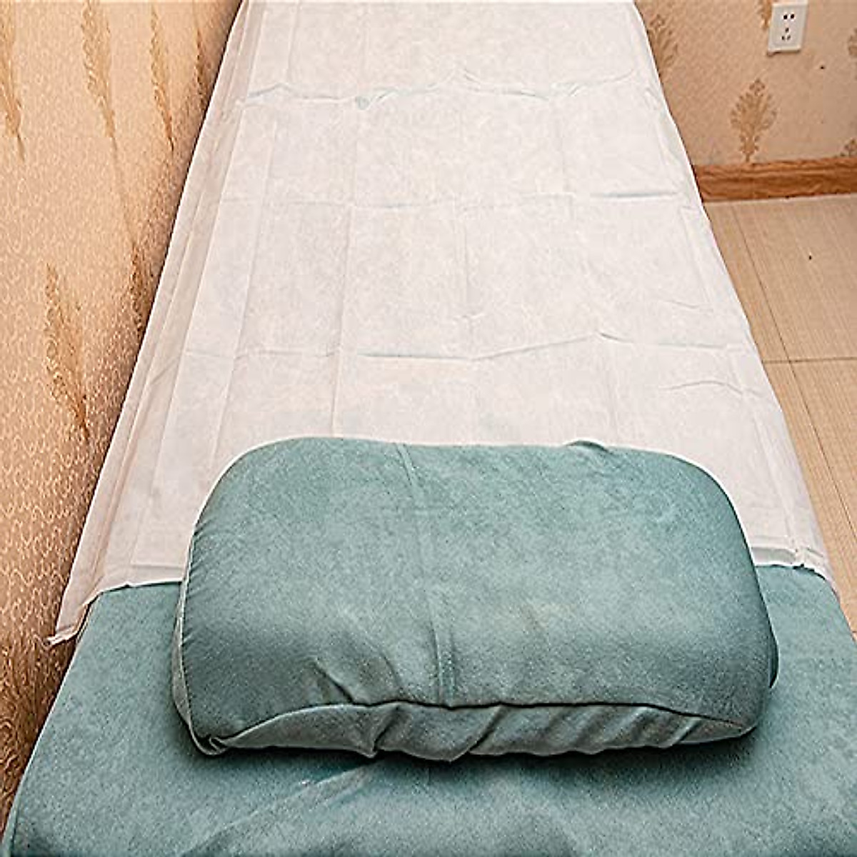 DEAYOU 40 PCS Disposable Spa Bed Sheets, Waterproof Massage Table Sheet Protector, Non Woven Fabric Bed Cover for Massage Therapy, Beauty Salon, Tattoo, Hotels, Esthetician, 31" x 67", Oil-Proof