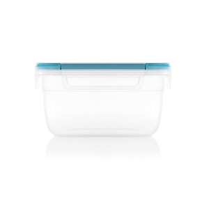 Snapware Total Solution 5-Cup Plastic Food Storage Container with Lid, 5-Cup Rectangular Meal Prep Container, Non-Toxic, BPA-Free Lid with 4 Locking Tabs, Microwave, Dishwasher, and Freezer Safe