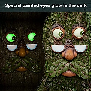 Tree Faces Decor Outdoor – Tree Hugger Yard Art Garden Decoration – Unique Garden Peeker for Outdoors and Indoors – Old Man Tree Art