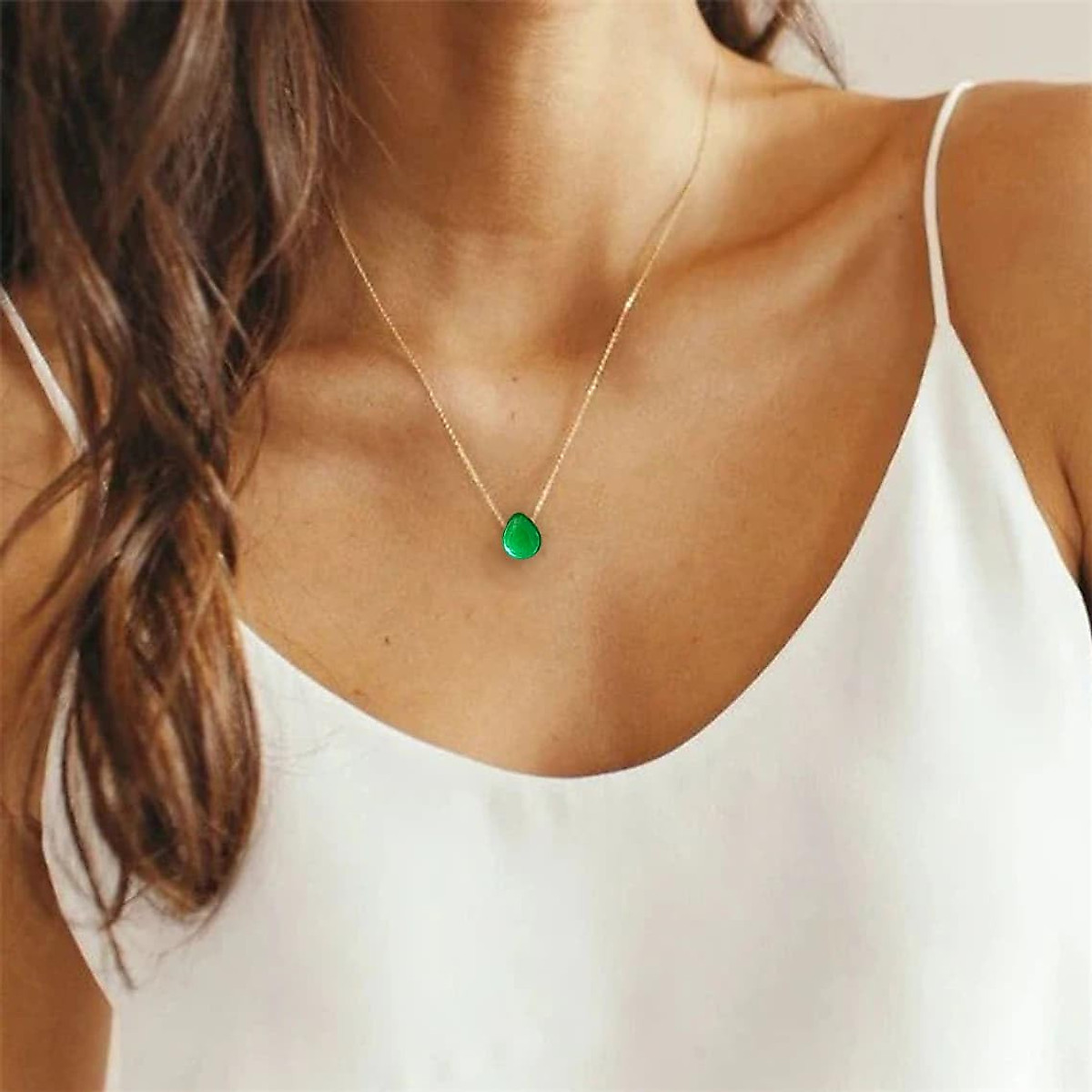 Joxevyia Green Jade Necklace Raw Stone Healing Crystals Necklace Tear Drop Green Gemstone Pendant Necklace for Women Anniversary Birthday Valentines Christmas Gift for Her