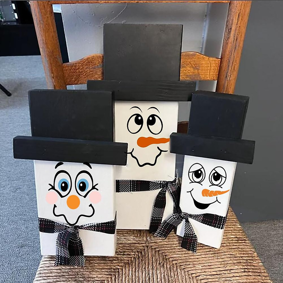 Christmas Stencils for Painting on Wood Slice 3inch,Snowman Face Stencils Xmas Gingerbread Face Stencil Holiday Templates for Christmas Tree Ornaments Gift Package Coffee Latte Decor