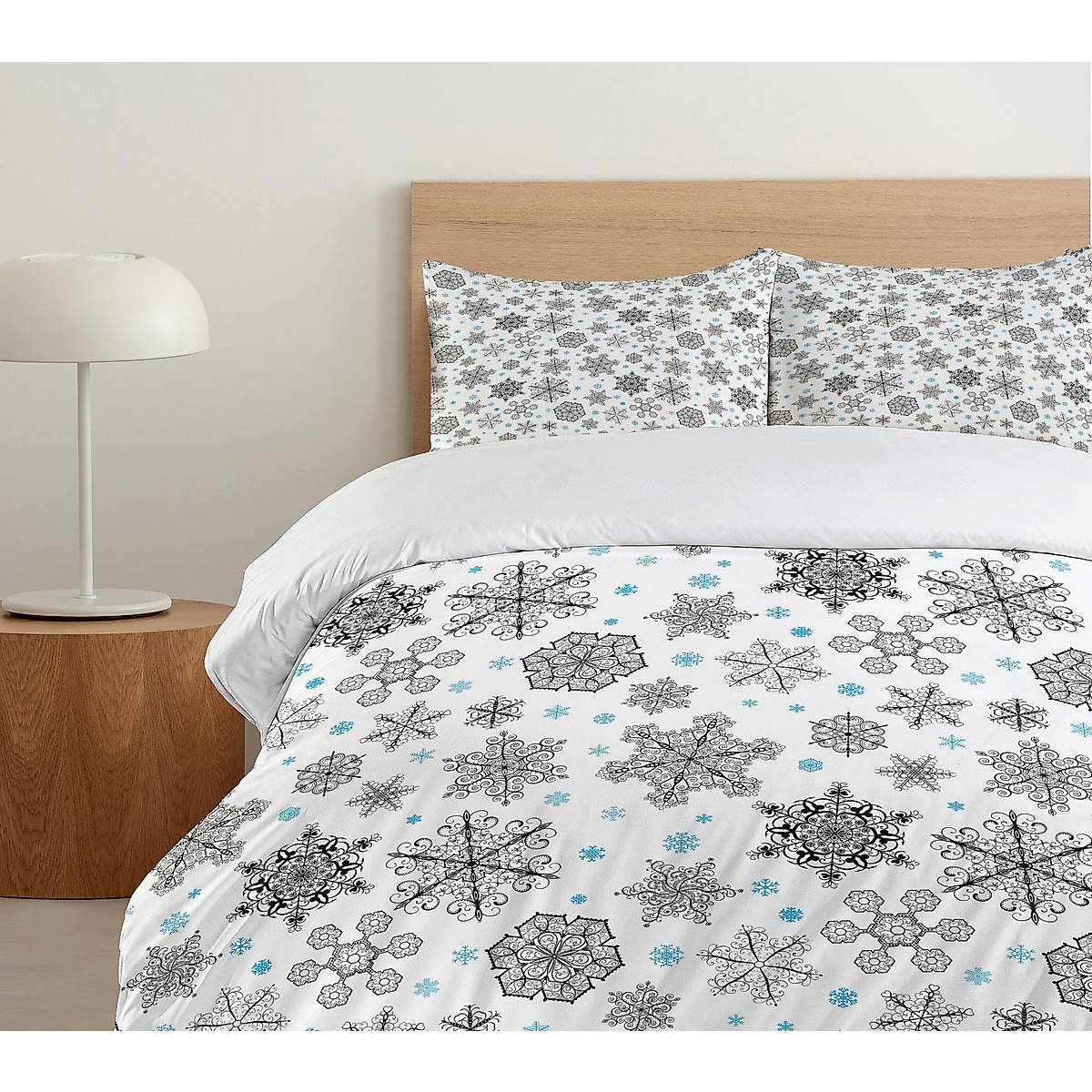 Ambesonne Snowflake Duvet Cover Set, Lace Style Arrangement of Snowflakes Winter Season Christmas Illustration, Decorative 3 Piece Bedding Set with 2 Pillow Shams, King Size, Blue Black White