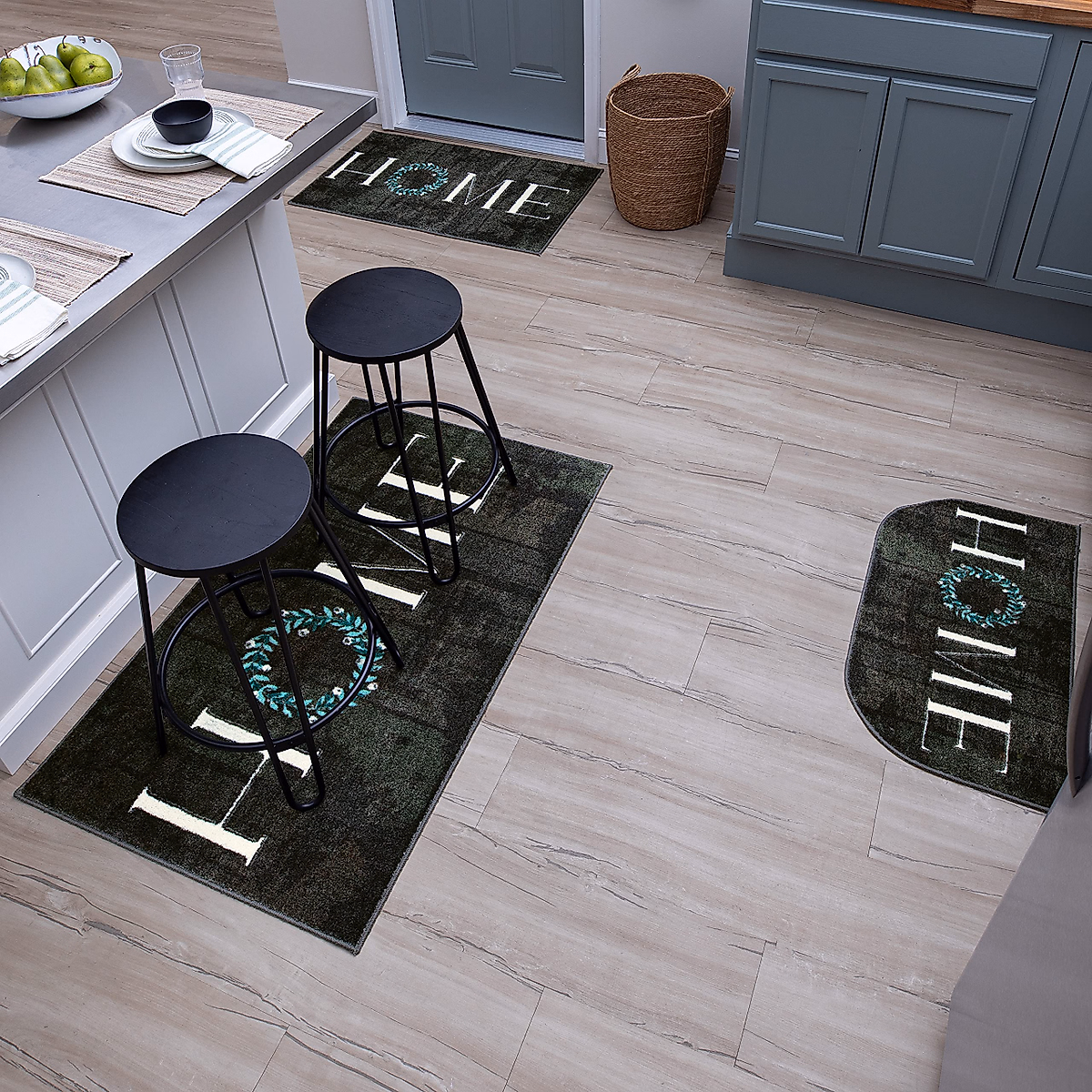 Mohawk Home Christmas Home Wreath Holiday Mat Set: 1' 6" x 2' 6", 2' x 3' 4", 2' 6" x 4' 2" Rug - Perfect for Kitchen, Entryway, Laundry Room