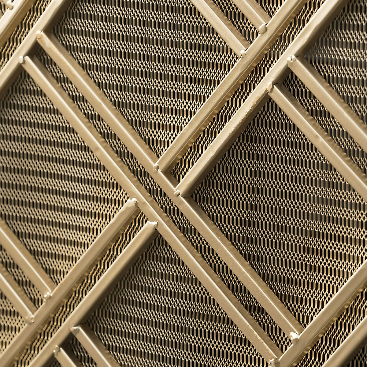 Christopher Knight Home Josette Single Panel Iron Fireplace Screen, Gold