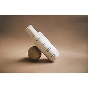 REVERIE - Suna Natural Exfoliating Shampoo | Sulfate-Free, Silicone-Free, Color-Safe, Clean Hair Care (8 fl oz | 250 ml)