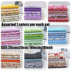 MSCFTFB 14 Pieces Assorted 7 Designs Square Fabric Bundles Sewing Square Patchwork Precut Fabric Scraps for DIY Quilting Applique Doll Dress Making (Green)