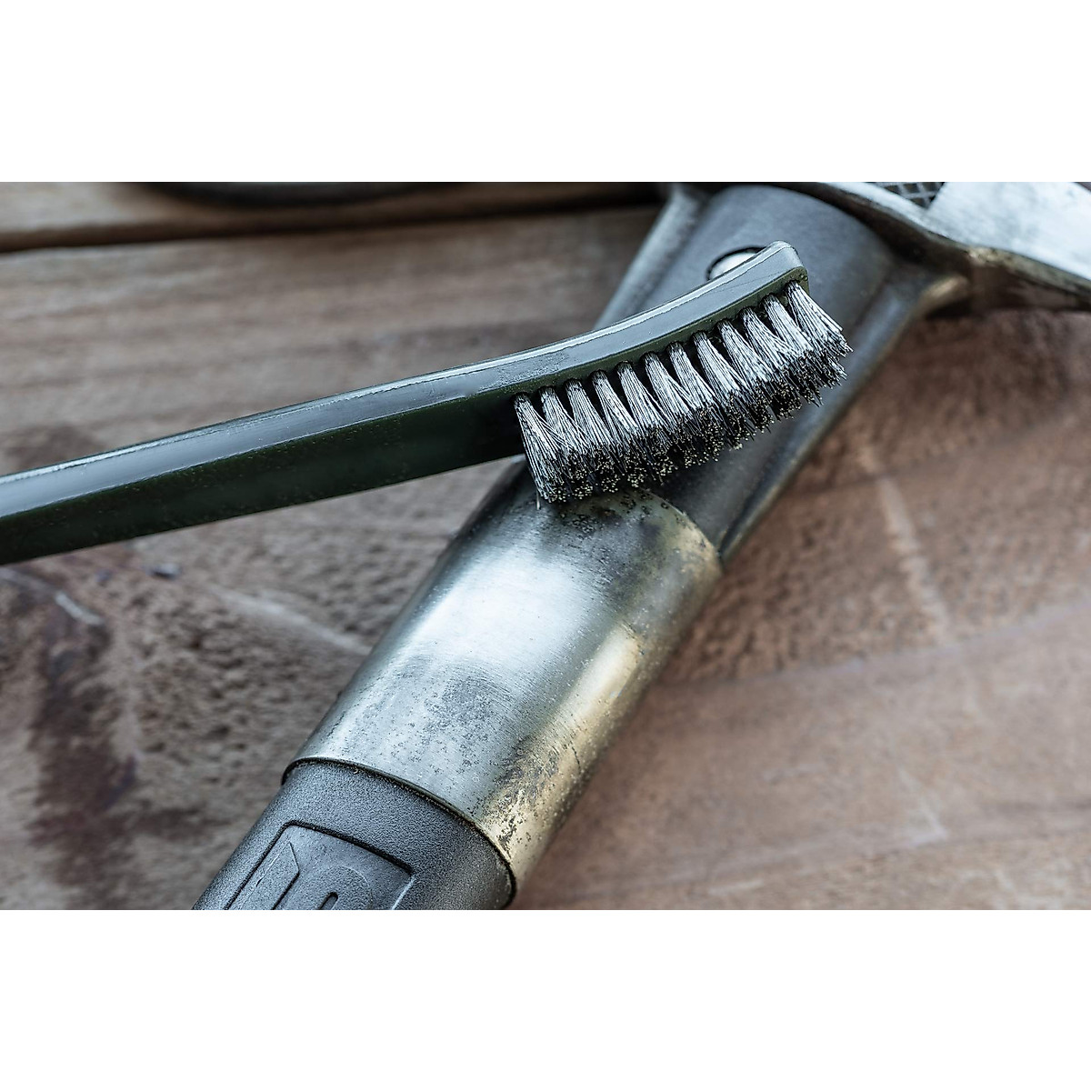 SE 7� Double-Ended Cleaning Brushes with Stainless Steel Bristles (12-Pack) - 7621SB-12