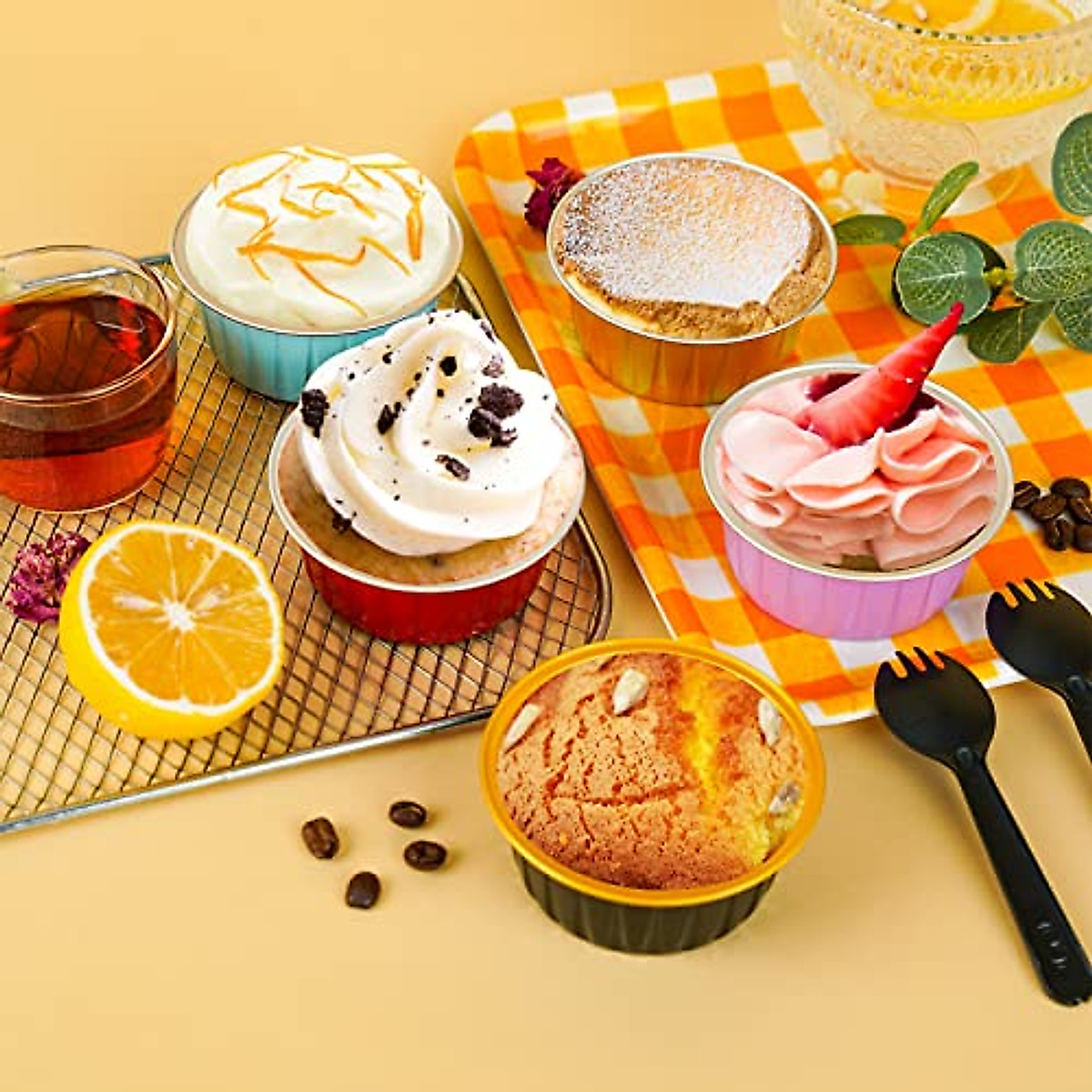 Cupcake Liners, 50PC Aluminum Foil Cupcake Tins with Lids 5oz Disposable Ramekins Mini Muffin Creme Brulee Cupcake Containers Dessert Cups for Wedding Party Gold