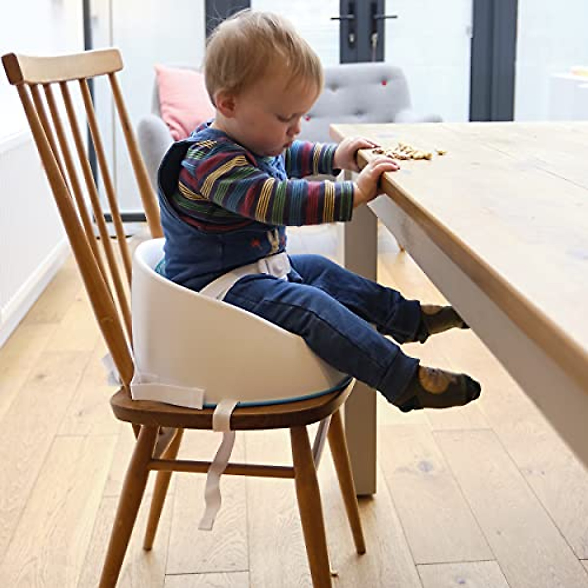 Prince Lionheart Squish Booster Seat, Berry Blue, 3-Point Harness and Dual-Strap System, Easy to Wipe Clean, and Lightweight